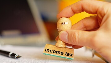 Fed up with tax payments? Here are 14 countries with no income tax ...