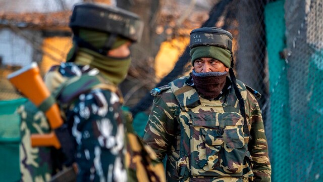 1 killed, 24 hurt as terrorists hurl grenade at security forces in ...