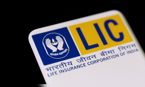 Govt likely to launch LIC IPO in May first week, minimum issue size at ...