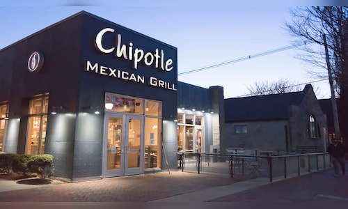 50 For 1 Split: Chipotle's board approves division with stock at record ...