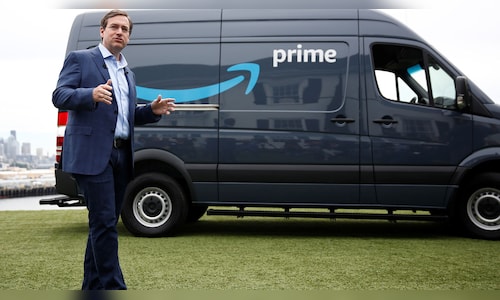 Amazon executive behind its massive delivery operation to leave after ...