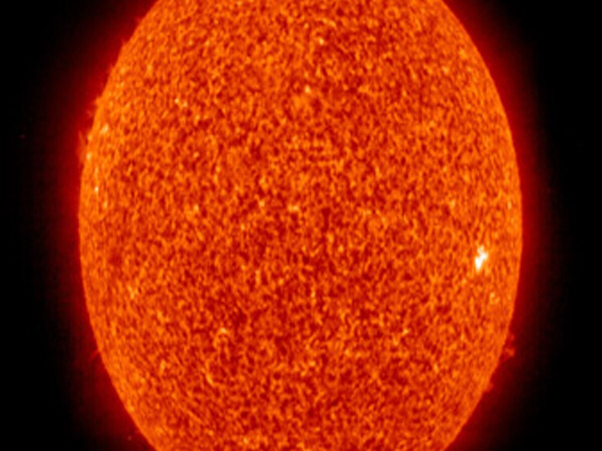 Nasa Sunspots Fast Growing