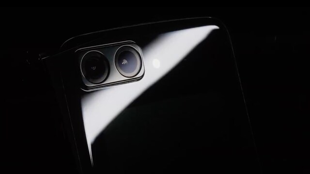 Motorola announces release date for next-gen Razr phones: June 1 - CNBC ...