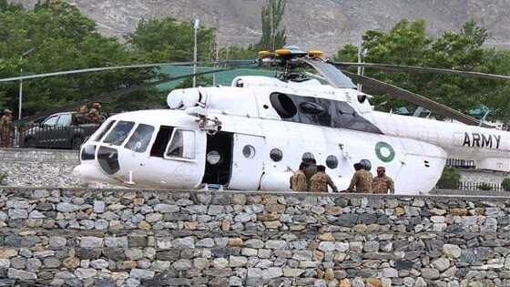 Pakistan Army helicopter with top commander, five other senior officers ...