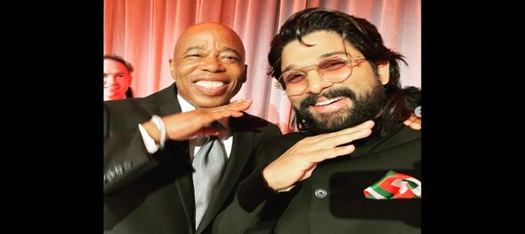 Allu Arjun strikes his iconic 'Pushpa' pose with New York's Mayor Eric ...