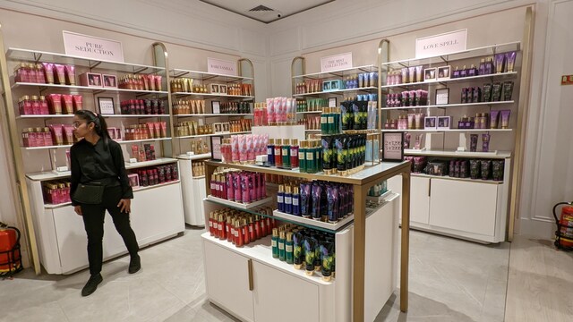 Victoria’s Secret set to open its first physical store in India - CNBC TV18