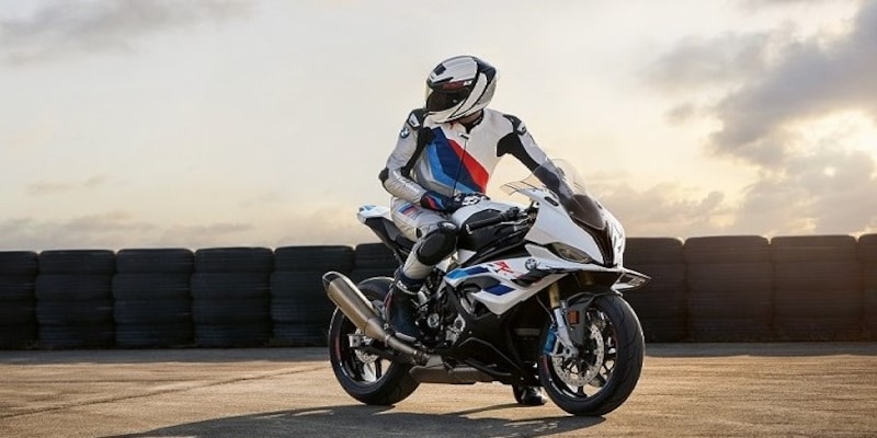 Bmw Launches Its 999-Cc S1000rr In India — Check Out Price, Design And ...