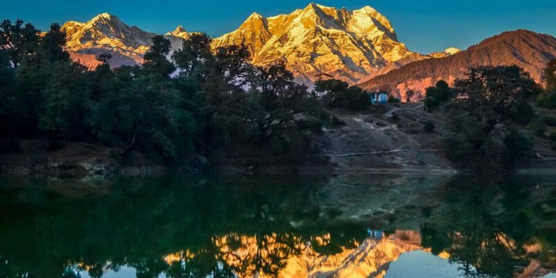 A Guide To Visit Deoria Tal In The Land Of Gods