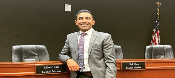 Mikey Hothi becomes first Sikh city mayor in California - CNBC TV18