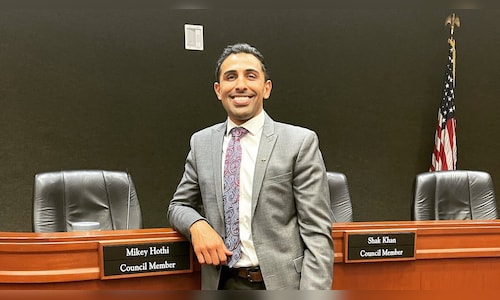 Mikey Hothi becomes first Sikh city mayor in California - CNBC TV18