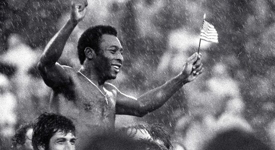 Remembering Pele: The 10 most memorable goals from football world's ...