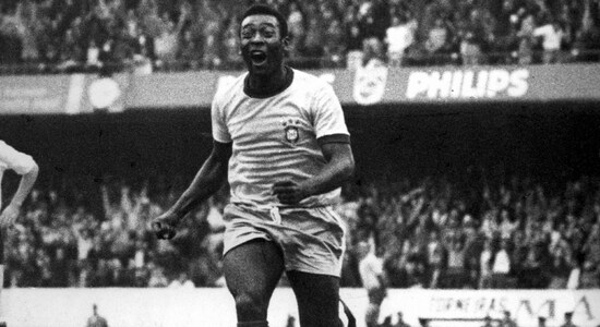 Remembering Pele: The 10 most memorable goals from football world's ...