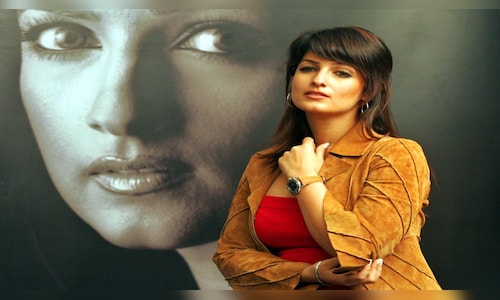 Happy Birthday Twinkle Khanna: Five books recommended by her - CNBC TV18
