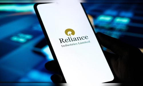Reliance names V Srikanth as new CFO, Alok Agarwal to become senior ...