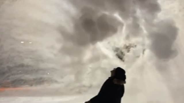 US 'bomb cyclone': Boiling water instantly turns to snow; millions ...