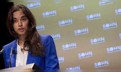 Hedge fund debuts with $1.8 billion in biggest launch led by woman ...