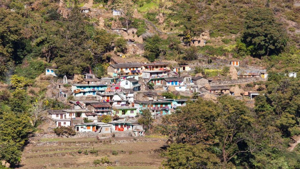 Joshimath: 1976 report warned that town was on ancient landslide, human ...