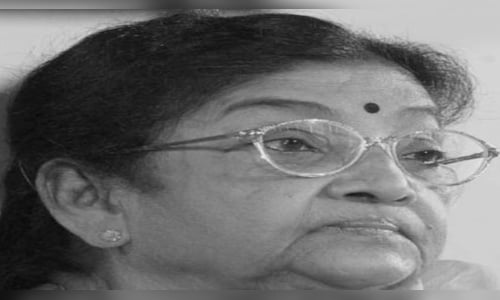 Rabindra Sangeet exponent Sumitra Sen passes away at 89 - CNBC TV18