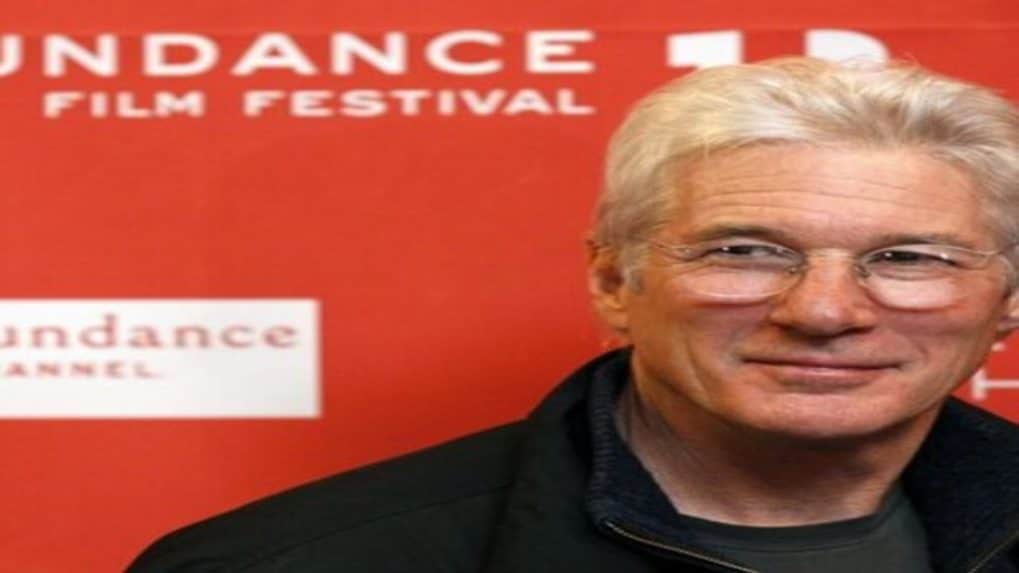 Hollywood veteran Richard Gere recovering from pneumonia after being ...
