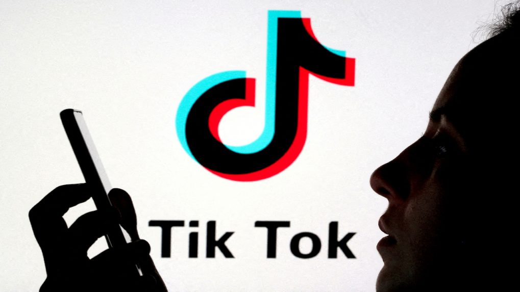 TikTok explores messaging features amid concerns of external video ...