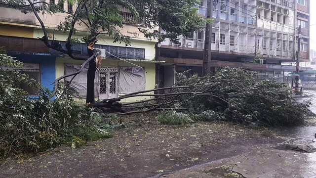 Cyclone Freddy leads to mass destruction in Malawi, Mozambique | See ...