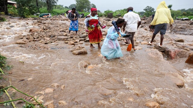 Cyclone Freddy leads to mass destruction in Malawi, Mozambique | See ...