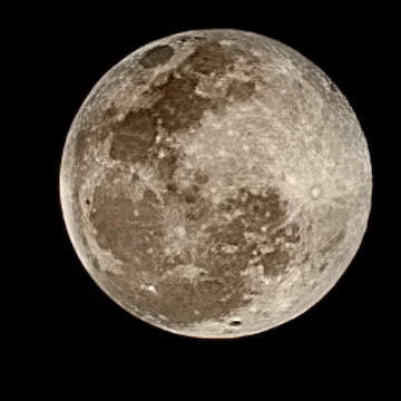 Samsung Galaxy S23 Ultra Review: Aiming for the Moon - CNBC TV18