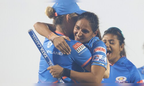 WPL 2023 DC vs MI final In Pics: Harmanpreet Kaur led Mumbai Indian ...