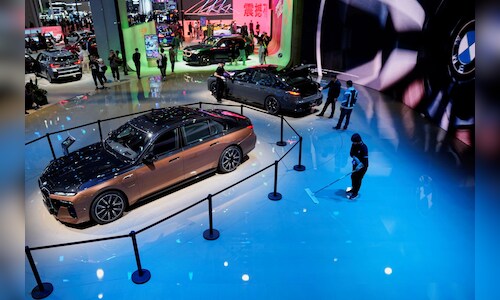 BMW skids into ice cream melee at Shanghai auto show - CNBC TV18