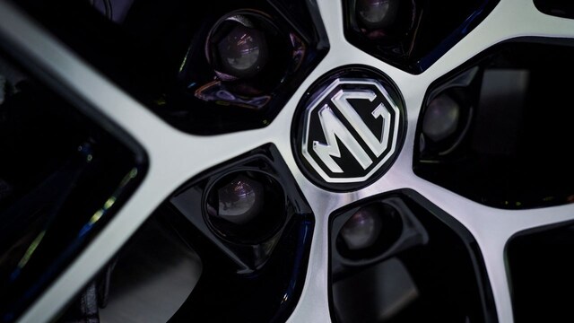 JSW Group and MG Motor India announce joint venture - CNBC TV18