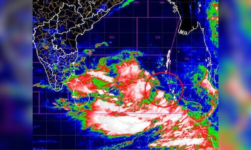 Cyclone Mocha landfall soon? From IMD alert to tracking real-time ...