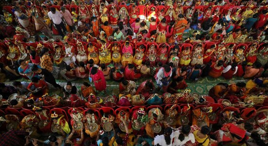 Gujarat's vibrant food culture: Explore these unique local markets to ...