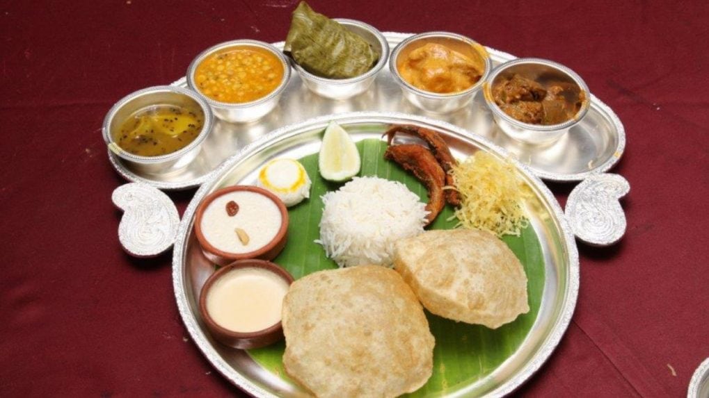 From Rs 299 to 3,500 — 'Jamai Shasthi' grand platter rules the plates ...
