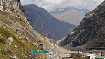 Explore the enchanting beauty of Lahaul Valley: A guide to the greener ...