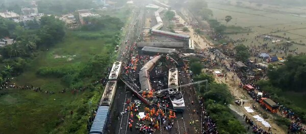 Coromandel Express Accident Highlights: PM promises treatment, probe ...