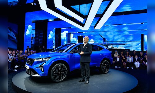 Renault unveils aviation-inspired flagship SUV 'Rafale' at Paris Air ...