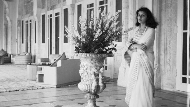 Timeless elegance: Drawing fashion inspiration from 20th century ...