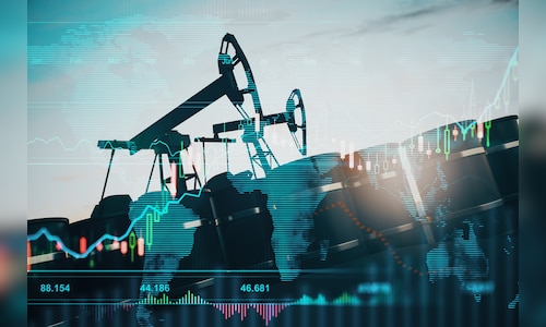 Oil on track for sharpest weekly decline since March - CNBC TV18