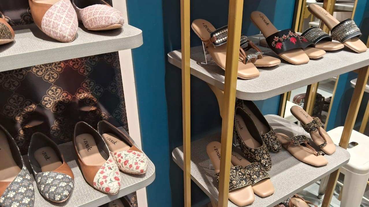 From clicks to bricks: The resurgence of offline stores in the digital age