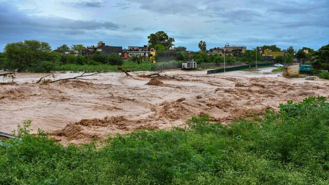 Seychelles declares emergency after explosion and flooding - CNBC TV18