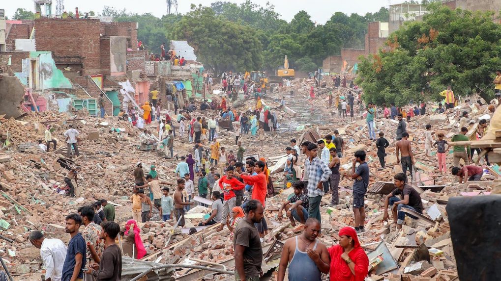 After homes razed in UP's Mathura, residents sell debris to bear ...