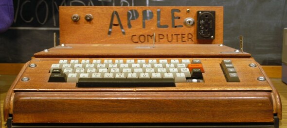 Vintage computer that helped launch Apple is being sold at auction
