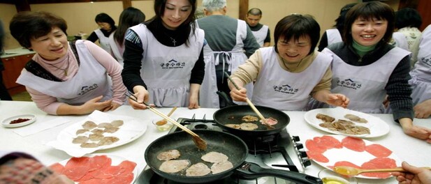 Why is Japan home to the world's longest-living people? The secret's in ...