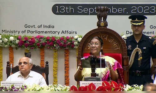 President Murmu inaugurates NeVA project that makes Gujarat Assembly ...