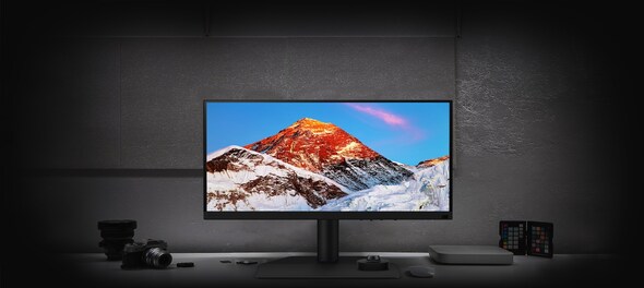 BenQ SW272U Professional Monitor Review: A ballet of colours - CNBC TV18