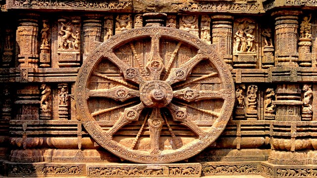 G20 Summit: PM Modi welcomes world leaders at Bharat Mandapam against Konark Wheel backdrop ...