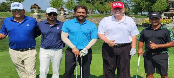 MS Dhoni spotted playing golf with former US President Donald Trump ...