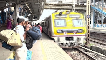 Mumbai's resilient Dabbawallahs aim to make up for the COVID-induced ...