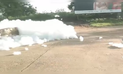Watch: Toxic foam from overflowing canal in Madurai poses risk to road ...