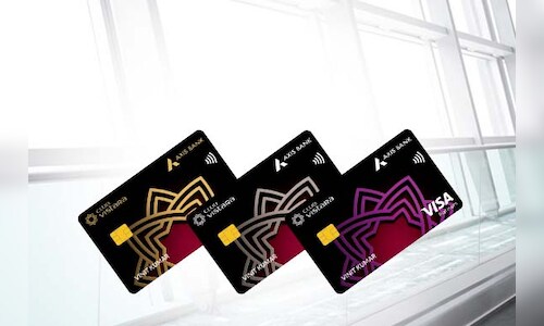 Axis Bank modifies gold membership terms on its Vistara Infinite credit ...